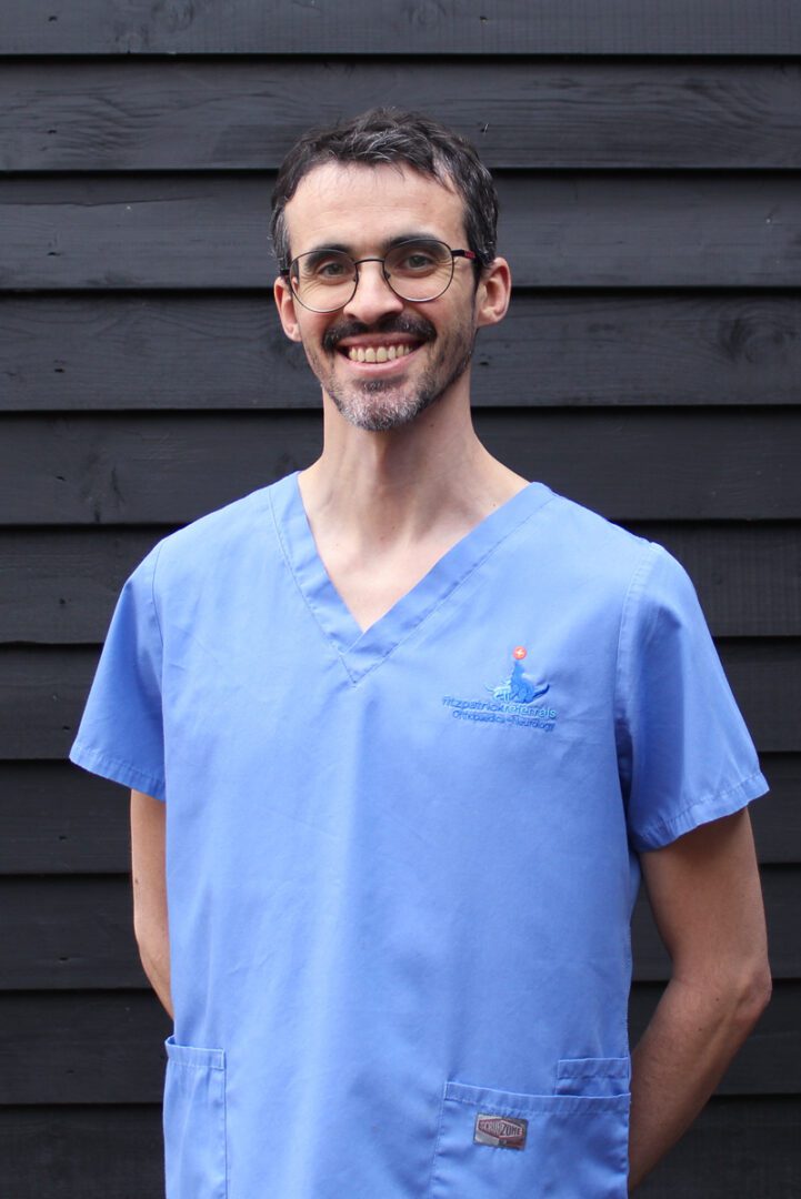 Dr Marc Pérez Soteras - Fitzpatrick Referrals